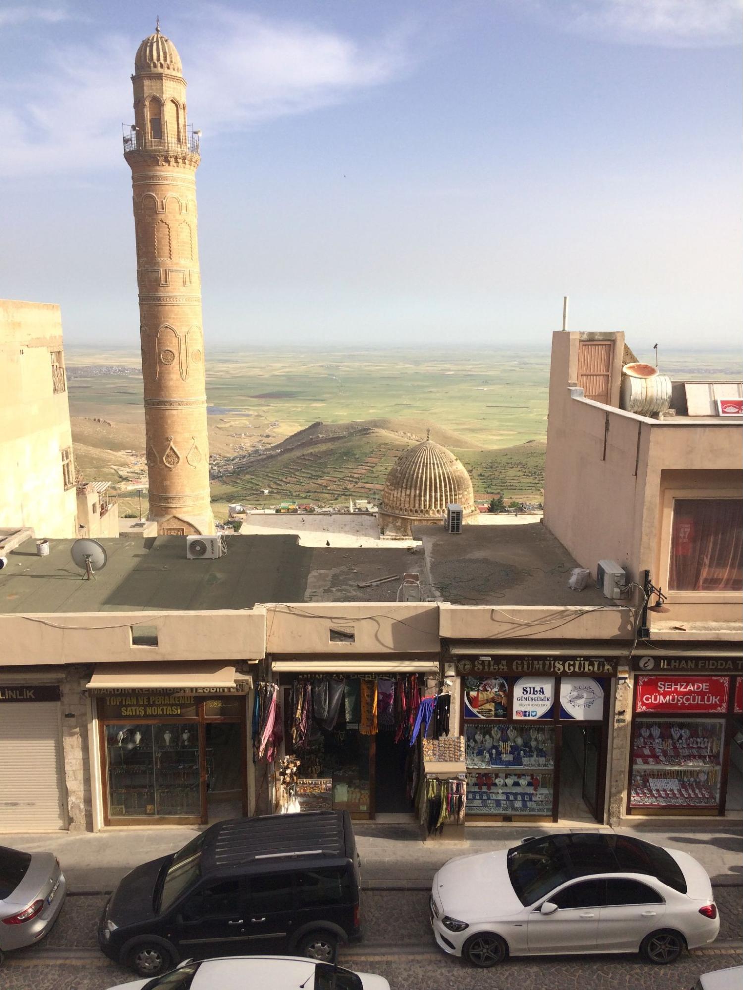 ‘Cutting the Silk Road’: Aleppo and Mardin in Memory – Al Rawiya
